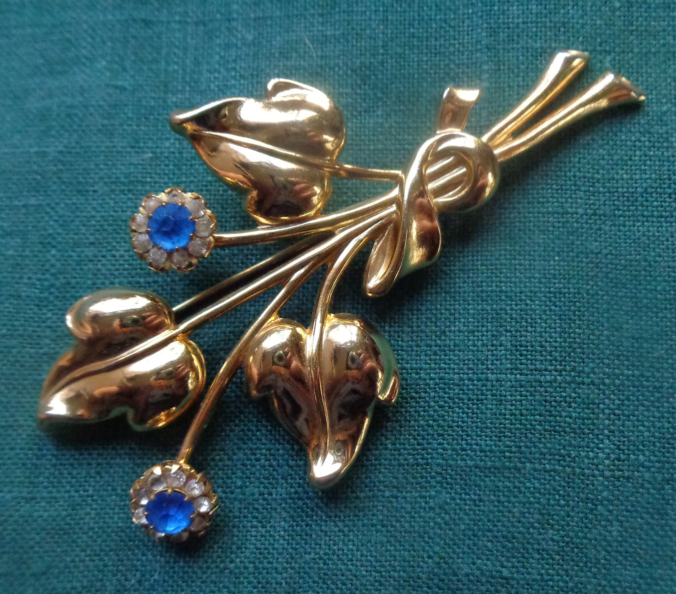 Coro Floral Brooch With Blue and Clear Rhinestones - Etsy