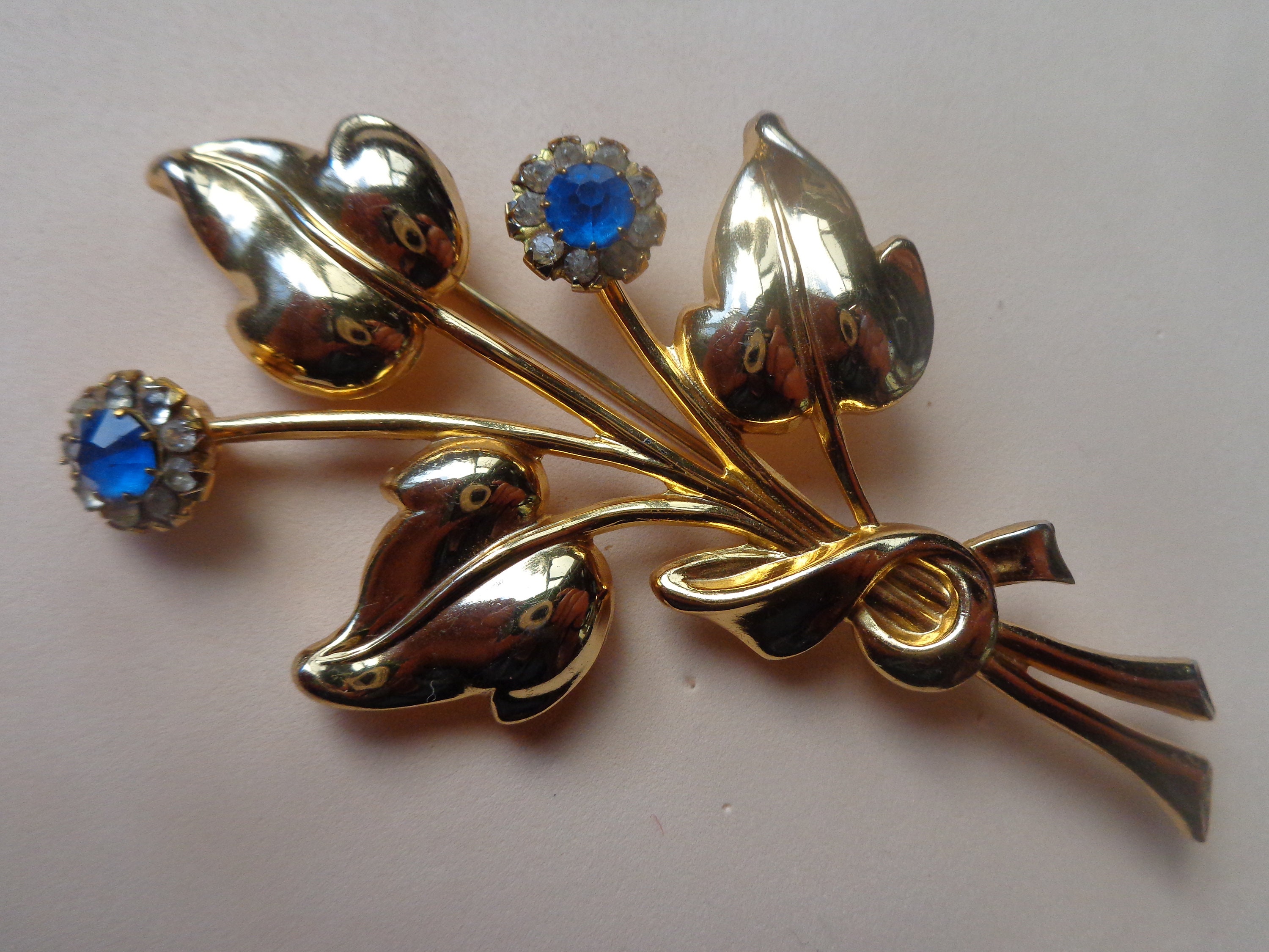 Coro Floral Brooch With Blue and Clear Rhinestones - Etsy