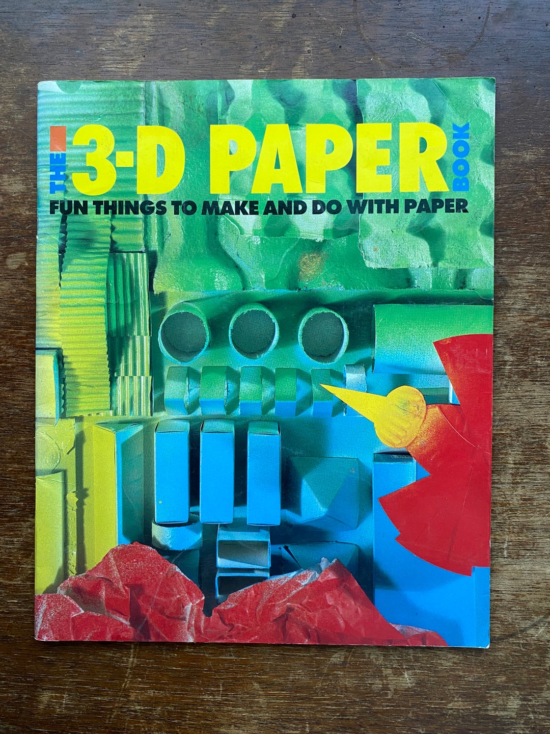The 3-D Paper Book - Hannah Tofts - 1990 - Etsy