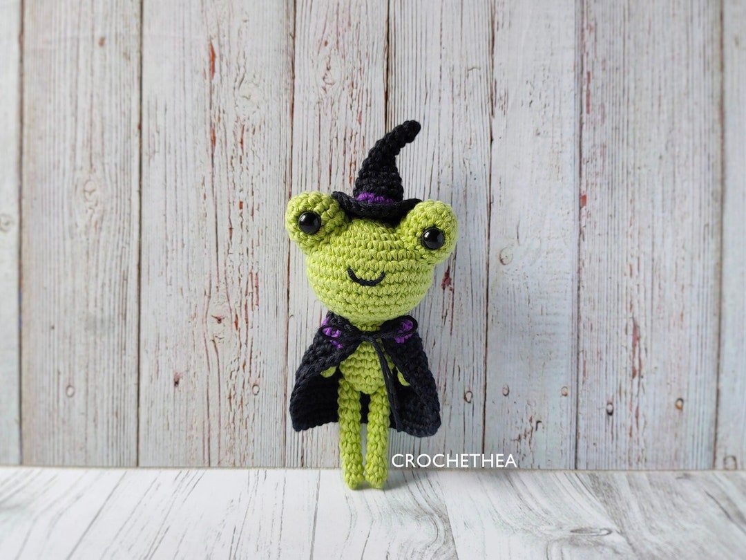 Wizard Frog Amigurumi - Crochet Pattern by Crochethea - Etsy