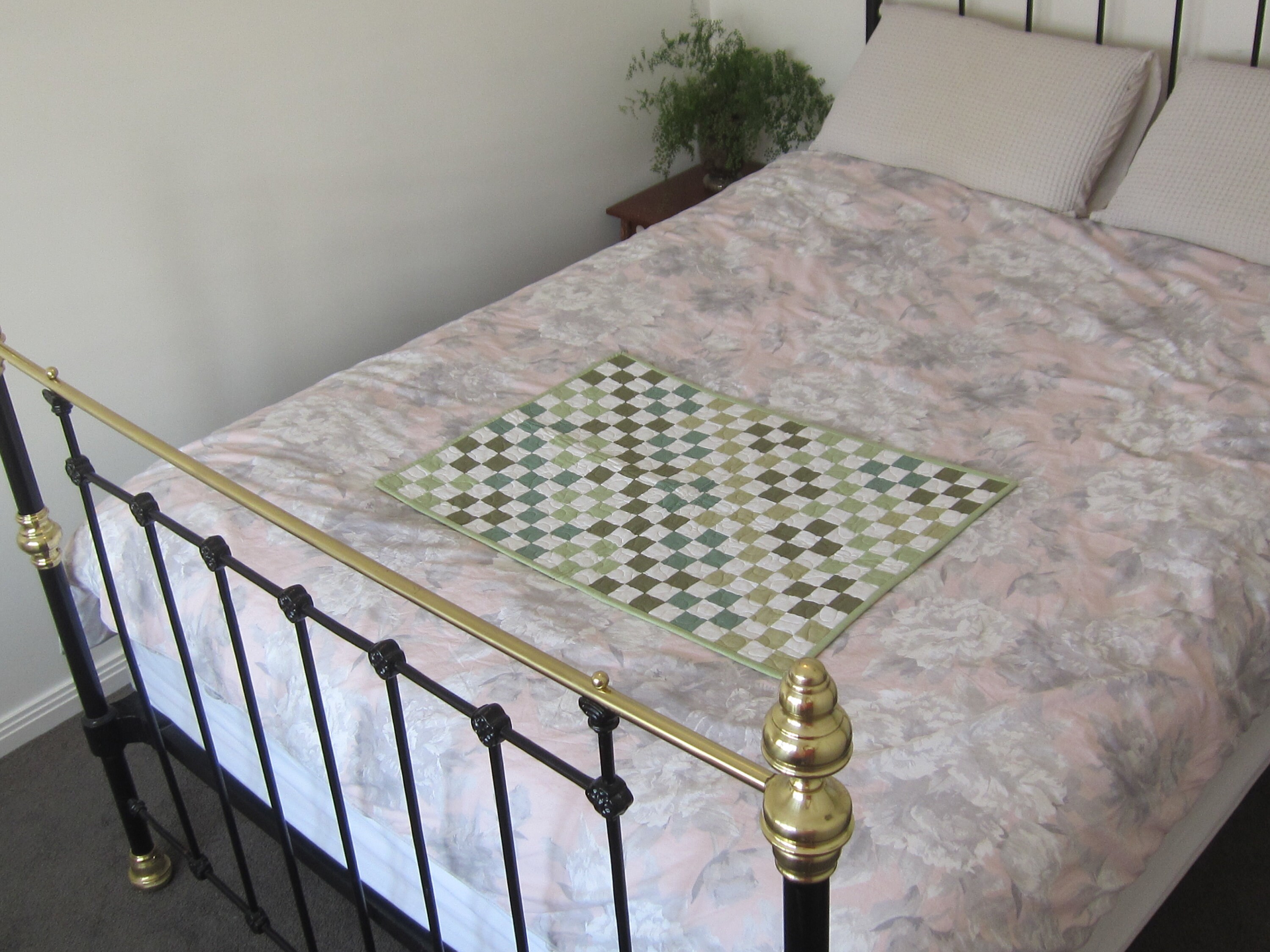 Avocado Cream - Patchwork Quilt - Baby Quilt - Etsy Australia