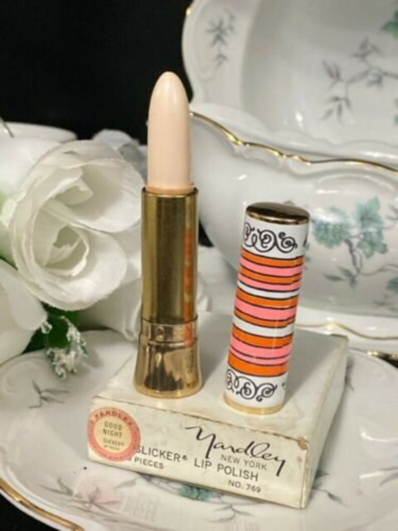Vintage 1969 Yardley London Slicker Lip Polish Lipstick Good | Etsy Vintage 1969 Yardley London Slicker Lip Polish Lipstick Good | Etsy
