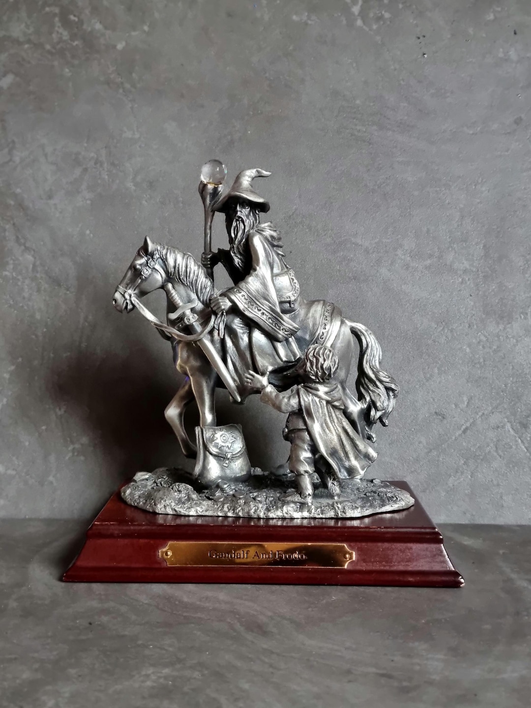 Gandalf and Frodo. Lord of the Rings Pewter Figurine. Tolkien Ent. Tudor Mint 5042. Myth and ...