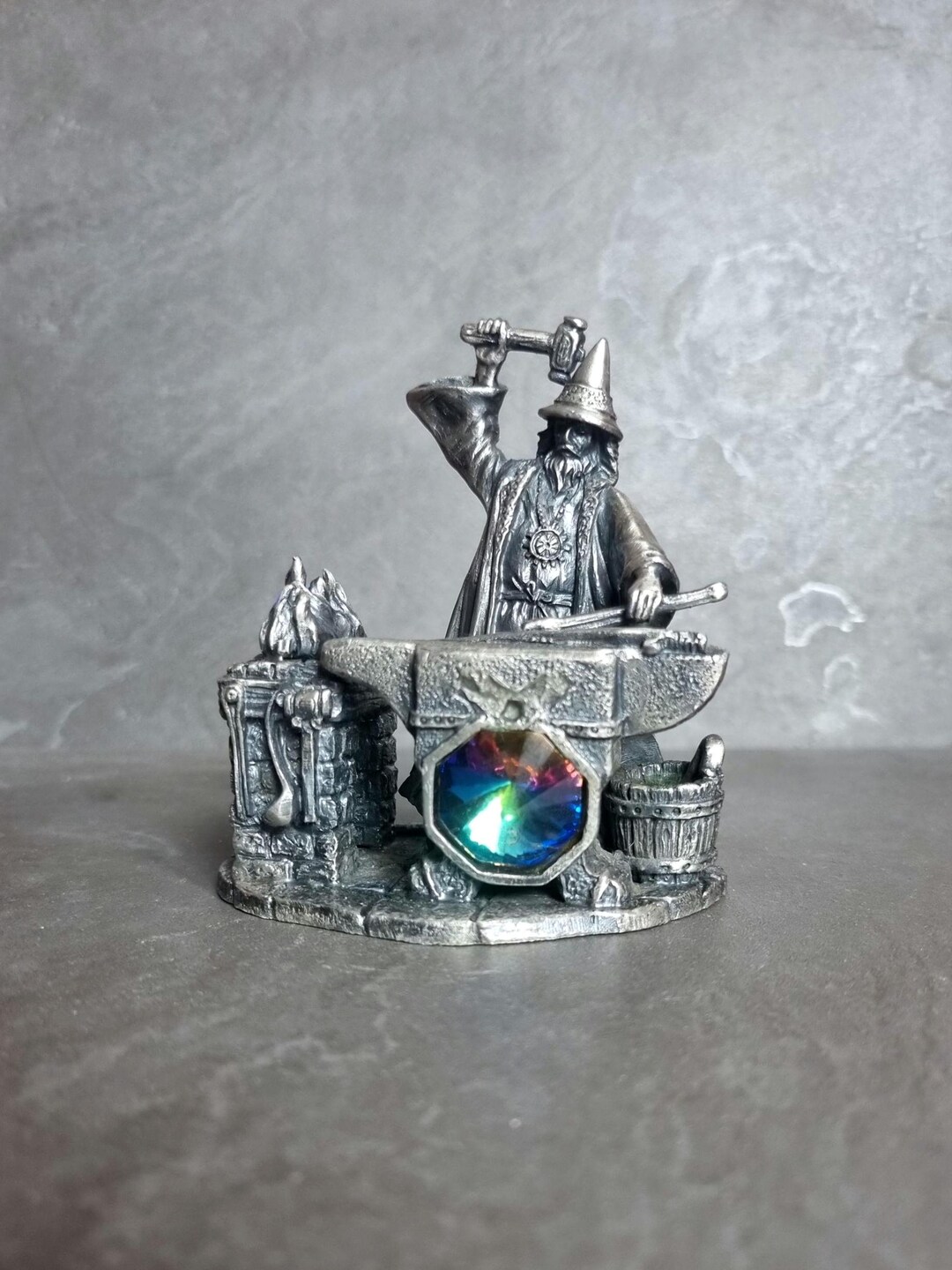 The Blacksmith. Tudor Mint 3910. Myth and Magic Vintage Pewter Wizard ...