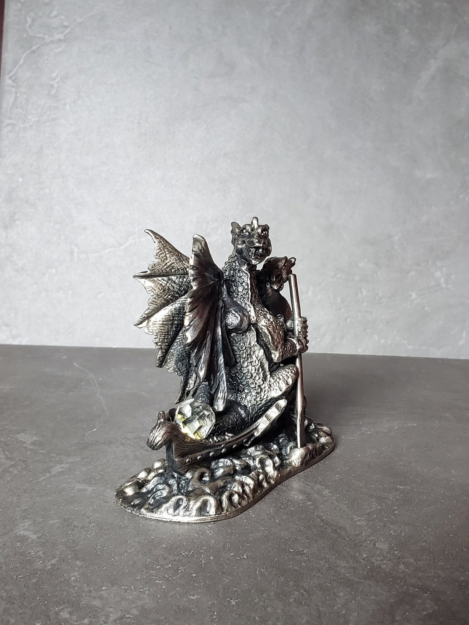 Dragon Adventurer 9015 the Tudor Mint Myth and Magic Membership Study ...