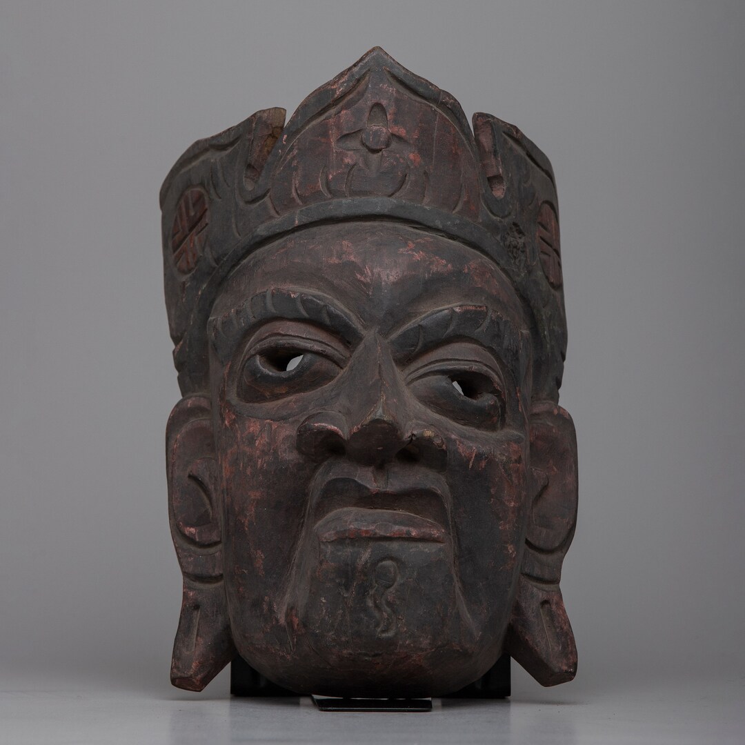 Antique Wooden Mask of Buddhist Master Zhabdrung Ngawang Namgyel | the ...