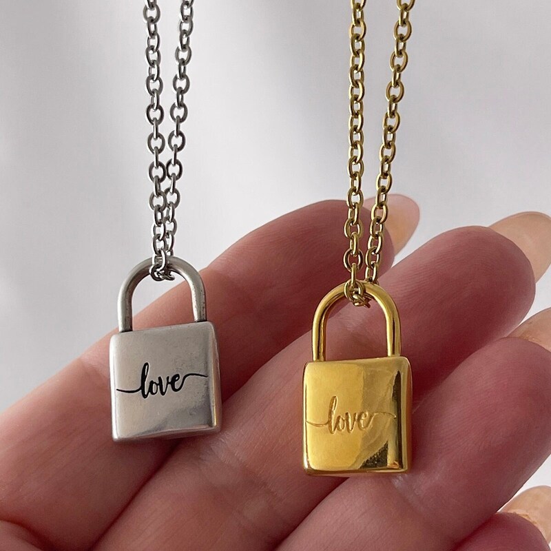Padlock Necklace - Etsy