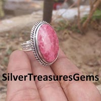 Thulite - Etsy