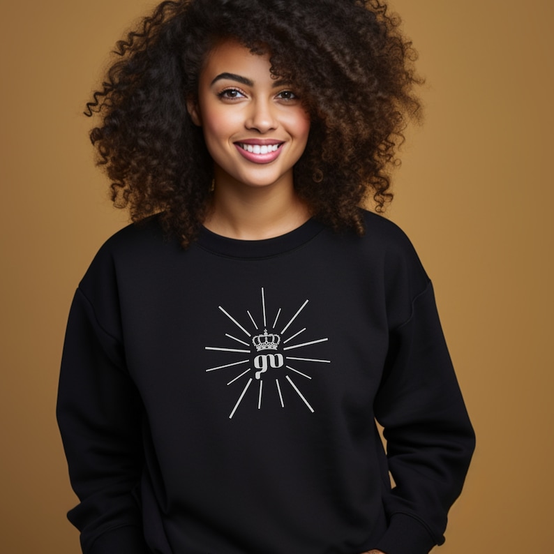 Atse Minilik Crown Ethiopian Sweatshirt, Adwa Gift for Ethiopian Wife ...