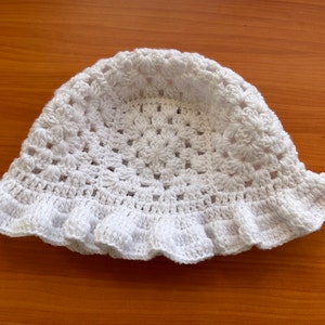 Crochet Granny Square Ruffle Bucket Hat - Etsy