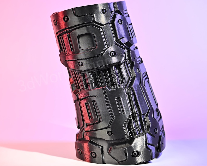 Cyberpunk Armored Arm – Arm Bracer – Sci Fi Cosplay Prop – Futuristic ...