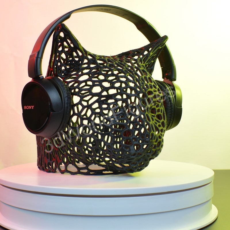 Headphone Statue - Etsy