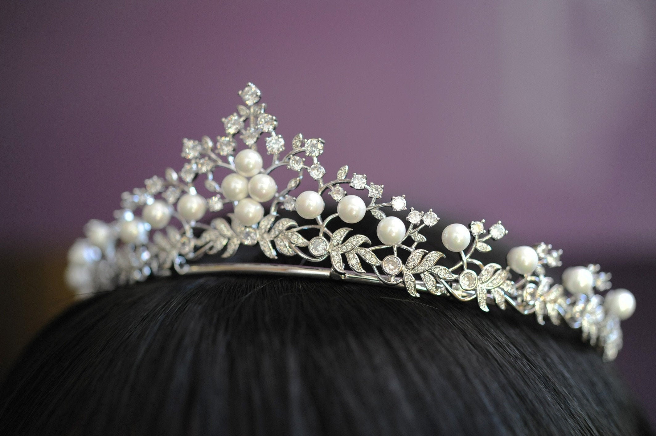 Silver Bridal Tiara With Pearls for Bride Wedding - Etsy