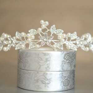 Bridal Pearl Tiara for Bride, Wedding Silver Crown, Simple Pearl Diadem ...