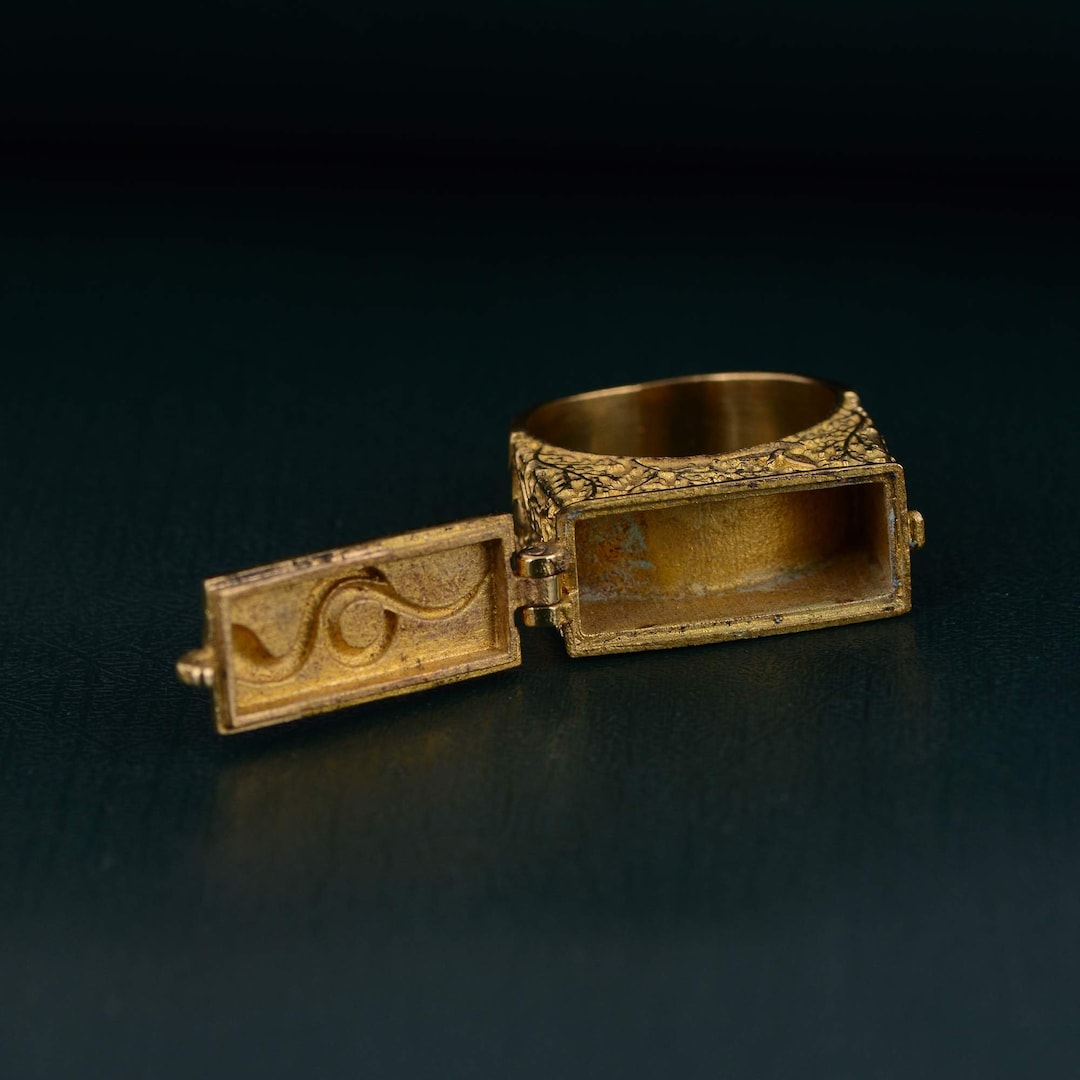 Snake Poison Ring, Brass Box Ring, Secret Box Ring, Poisoner Ring ...