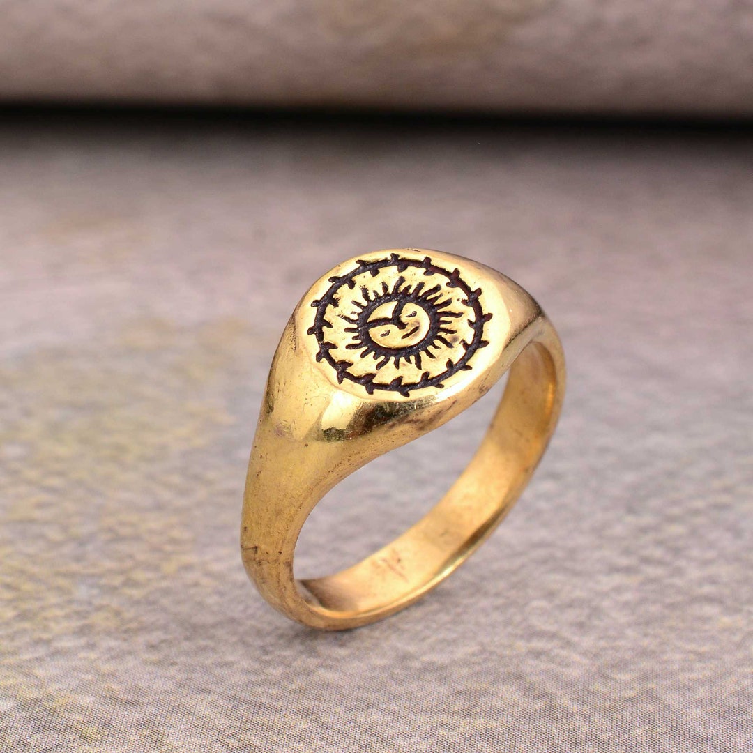 Gold Sun Signet Ring, Sun Engraved Ring, Pinky Sun Ring, Sun Face Ring ...