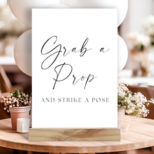 Prop Table Sign Template, Grab a Prop Table Sign, Strike a Pose Sign ...