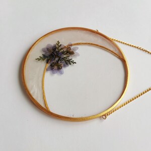 Pressed Flower Moon Decor: Resin Art, Boho Floral Wall Hanging - Etsy