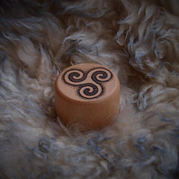 Pyrography Celtic Box - Etsy