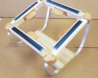 Puritan Rug Stand - Etsy