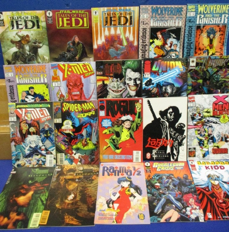Comic Book Grab Bag 50 Comics Wholesale Lot Comics Marvel DC Dark Horse ...