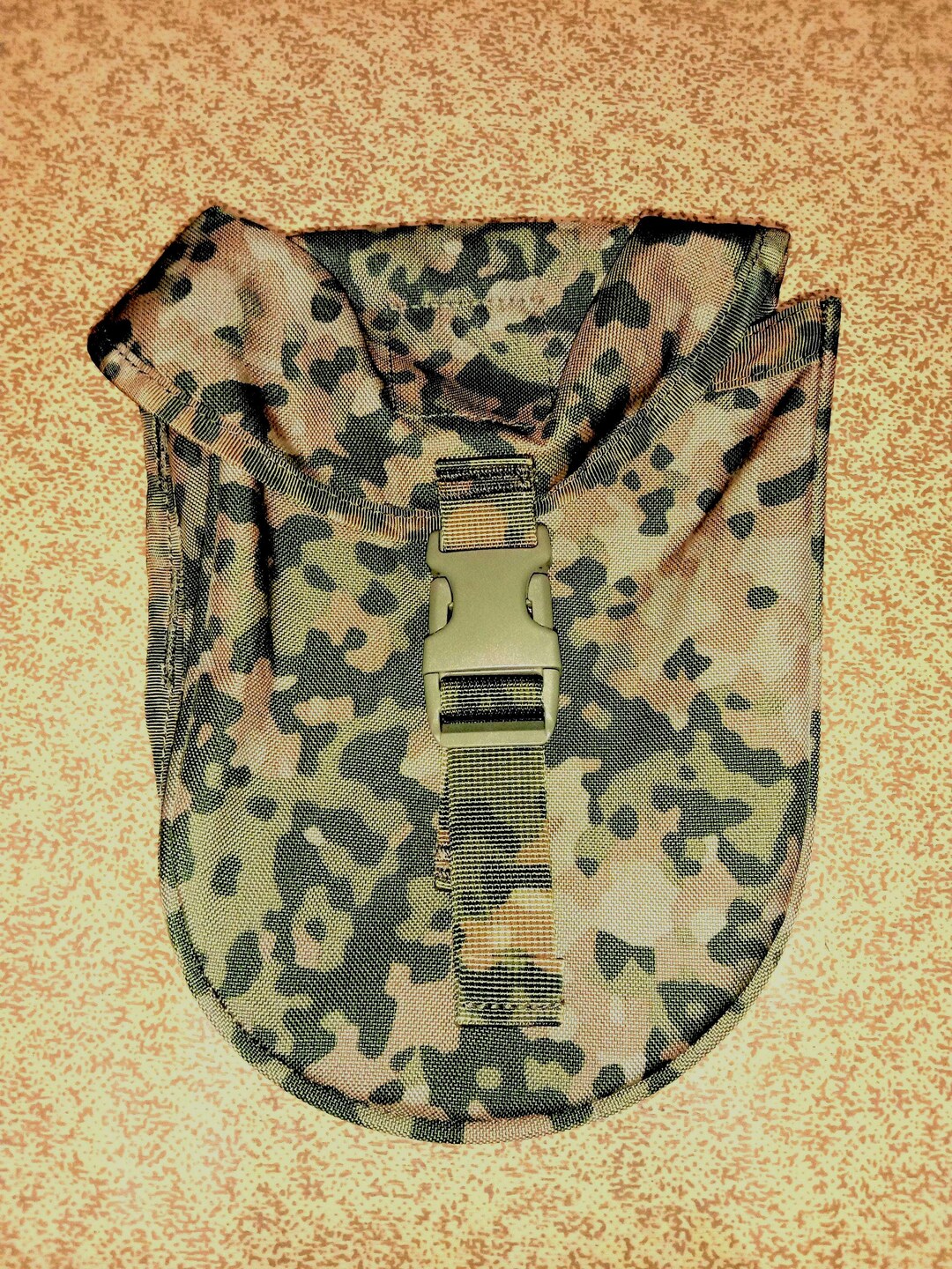 Dutch Army Surplus NFP Multitone Camo Folding Shovel Entrenching Tool ...