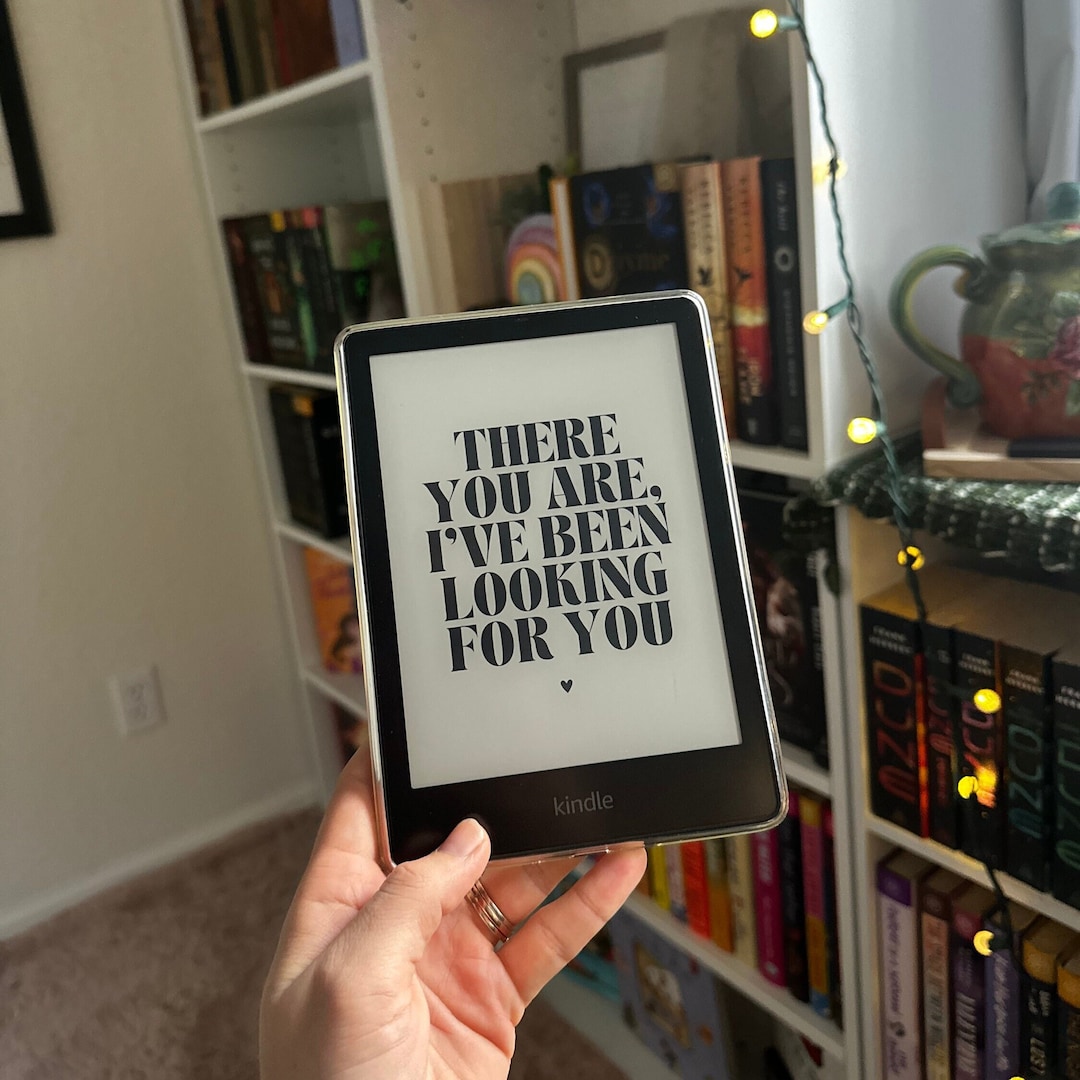 Kindle Paperwhite Lock Screen Bundle (8) | ACOTAR | Throne of Glass ...