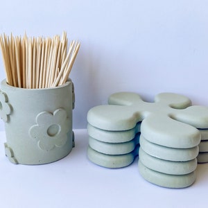 Retro-inspired Concrete Flower Coasters - Set of 4 | Flower Power ...