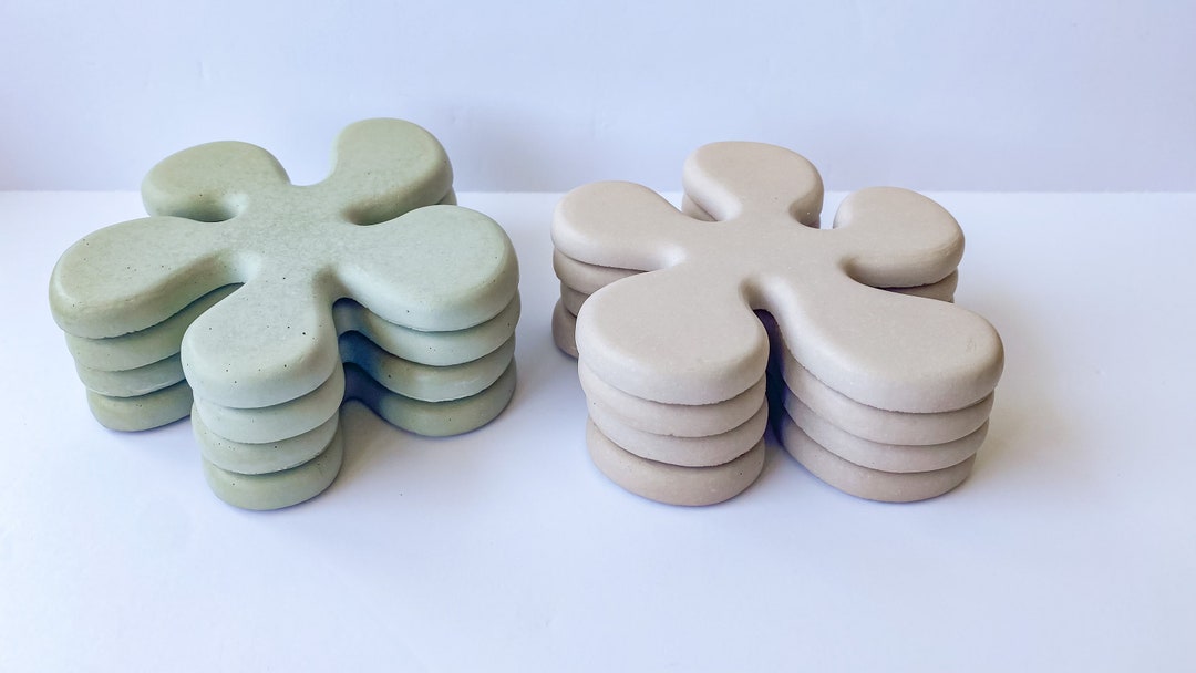 Retro-inspired Concrete Flower Coasters - Set of 4 | Flower Power ...