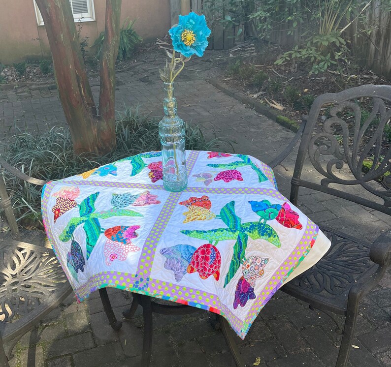 Handmade Quilted Tulip Table Topper Wall Hanging, Easter Mother's Day Birthday Gift, Spring ...