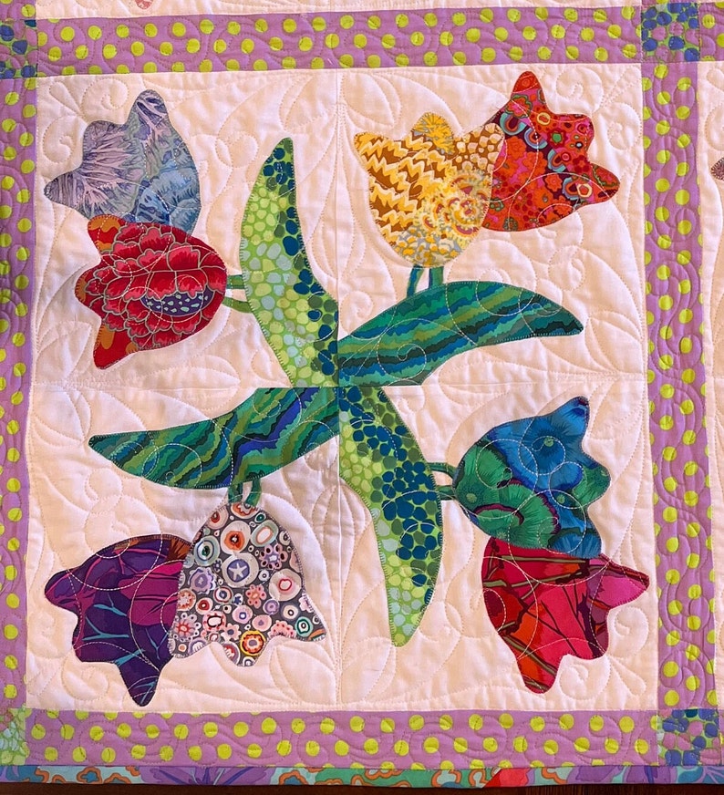 Handmade Quilted Tulip Table Topper Wall Hanging, Easter Mother's Day Birthday Gift, Spring ...
