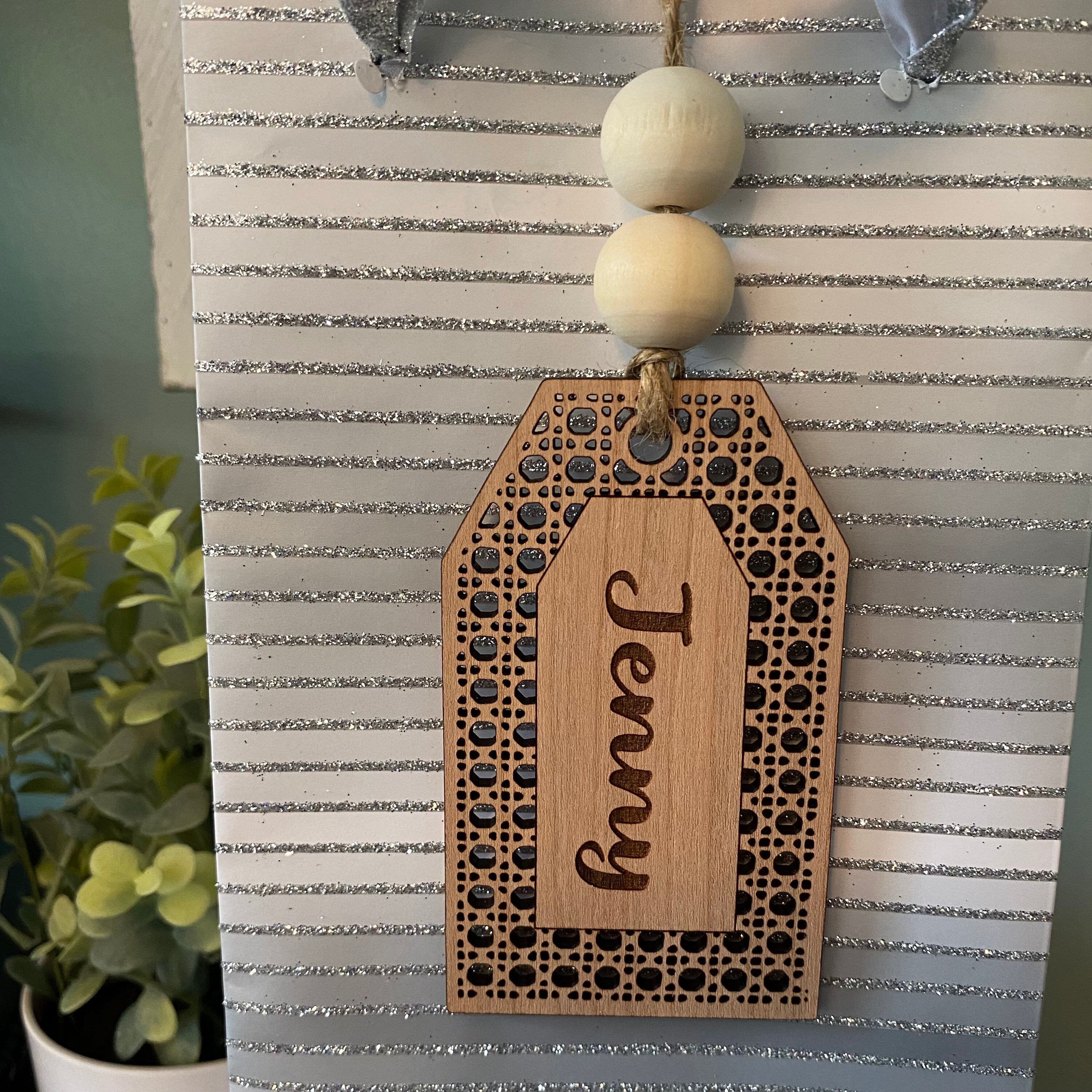 Personalized Stocking Tag / Custom Wooden Gift Tag / Gift Attachment ...
