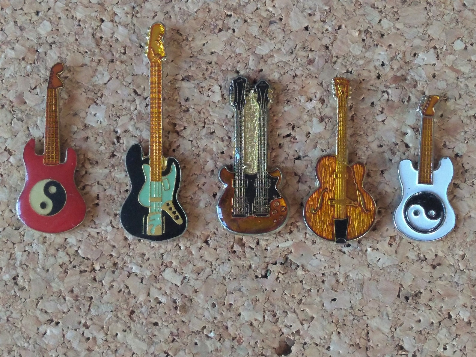 Vintage Electric Guitar Pins: Gibson EDS-1275 Double Neck Yin - Etsy