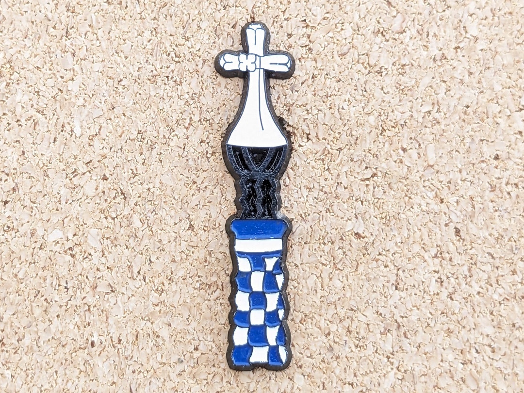 Vintage King Chess Piece Enamel Pin - Etsy