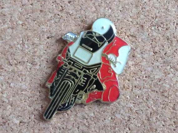 Vintage motorcycle pins: Circuit rider, Honda Dominat… - Gem