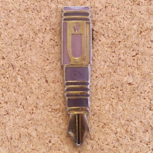 Floral Fountain Pen Enamel Pin - Etsy