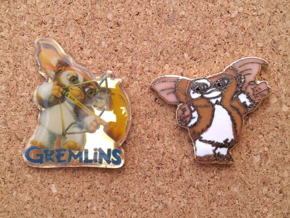 Vintage "The Gremlins" movie pins: Gremlins & Gizmo e… - Gem