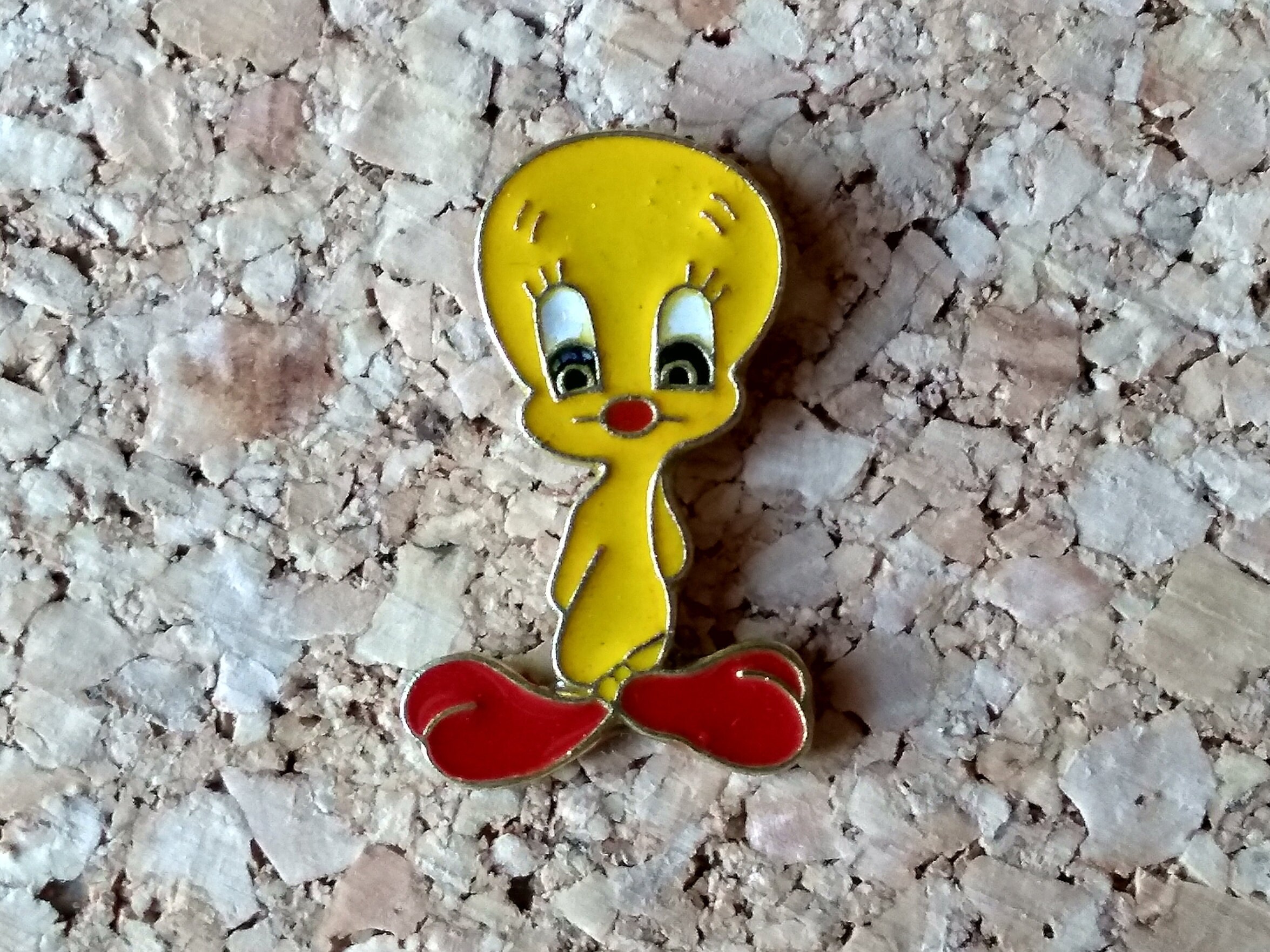 Vintage Looney Tunes Tweety Pins: I Wuv You Hipster Tweety - Etsy