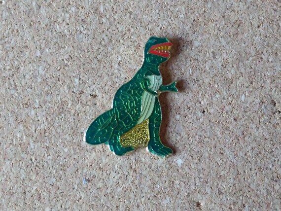 Vintage Dinosaur pins: T-Rex, Pterodactyl, Triceratop… - Gem