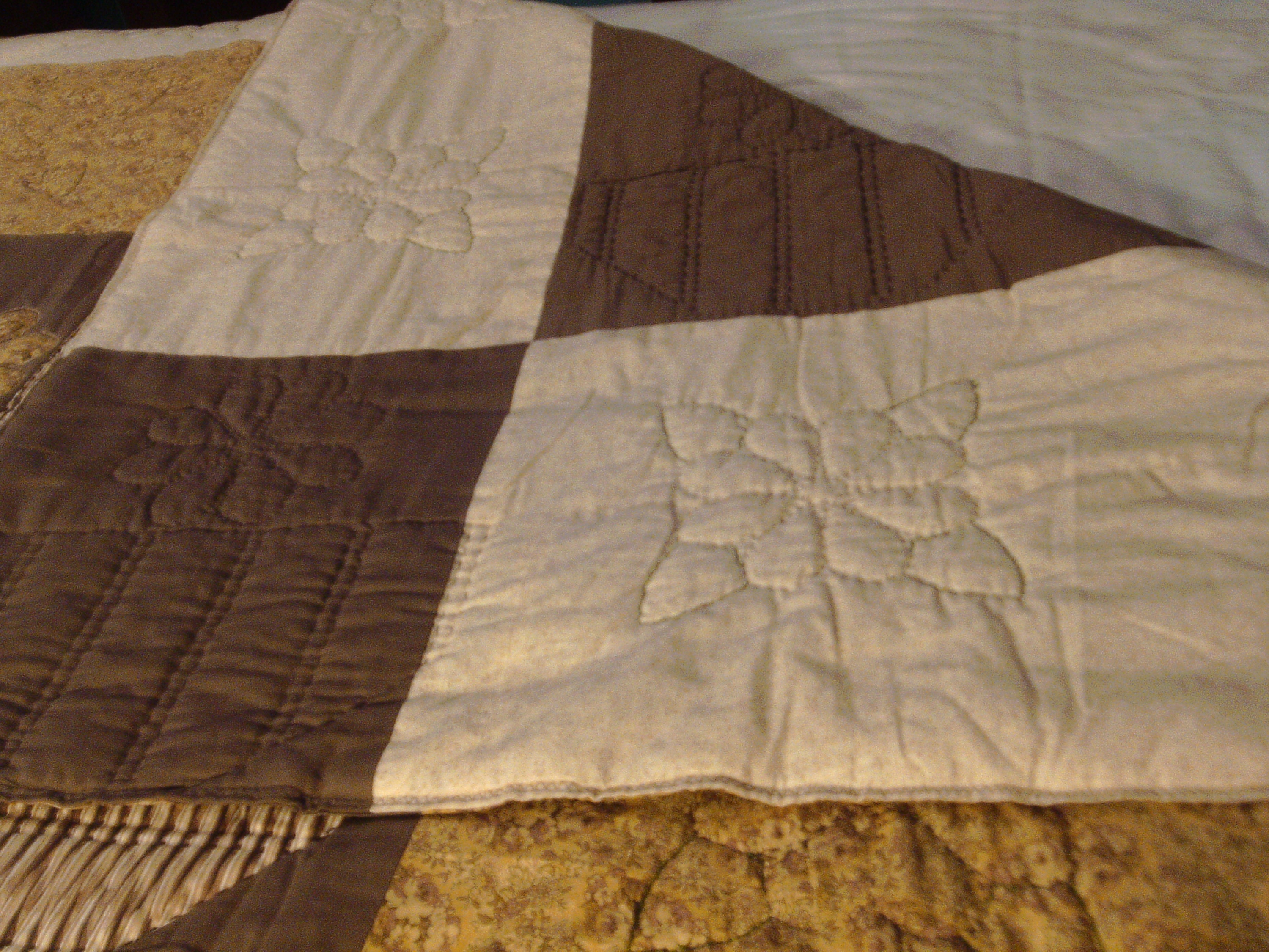 Baskets Full of Posies Hand Embroidered and Hand Quilted, Floral Print ...