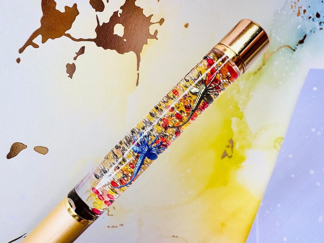 Xenomorph Pen / Alien Face Hugger / 3D Miniatures / Custom Handmade ...