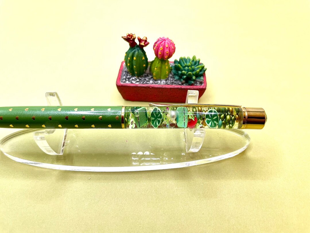 Shamrock Float Pen / St. Patricks Day Pen / Four Leaf Clover / Custom ...