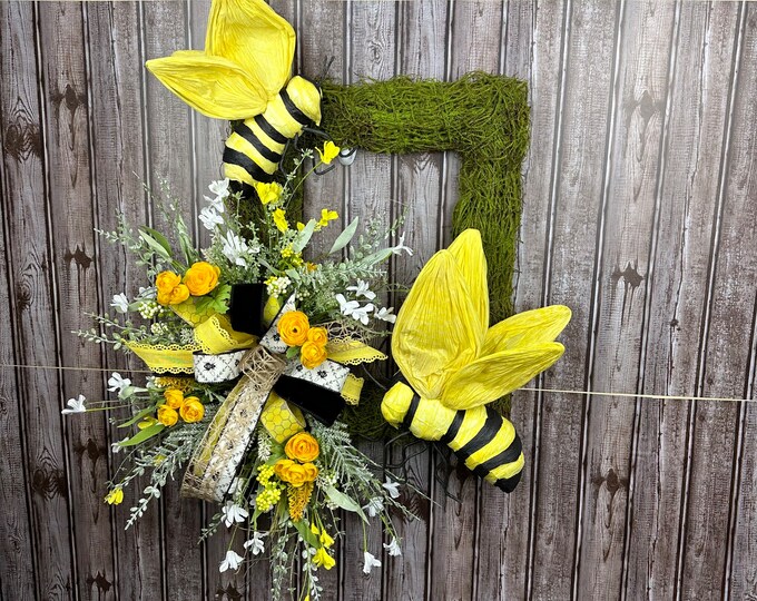 Bee Wreath, Bee Kind Wreath, Bee Decor, Bee Kind Decor, Spring Wreath ...