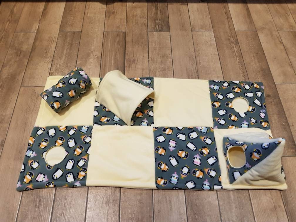 Playmat Activity Centre for Ferrets or Rats Crinkle Mat | Etsy UK