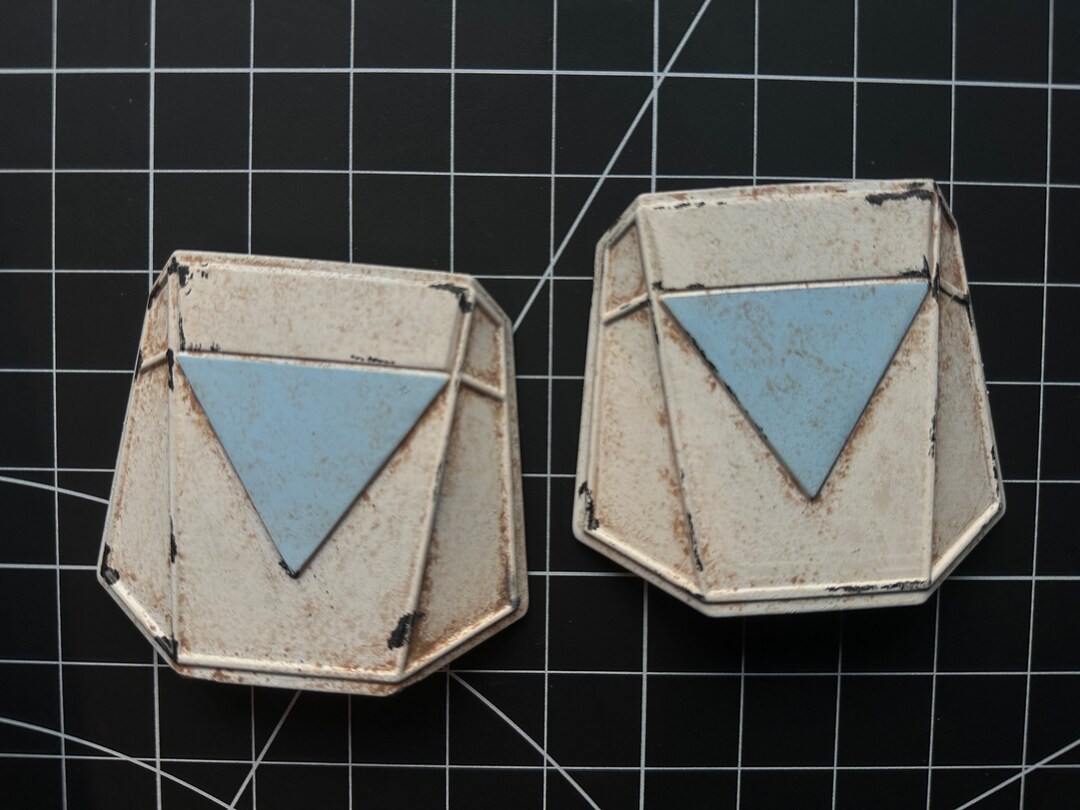 Mandalorian Hand Plates - Etsy