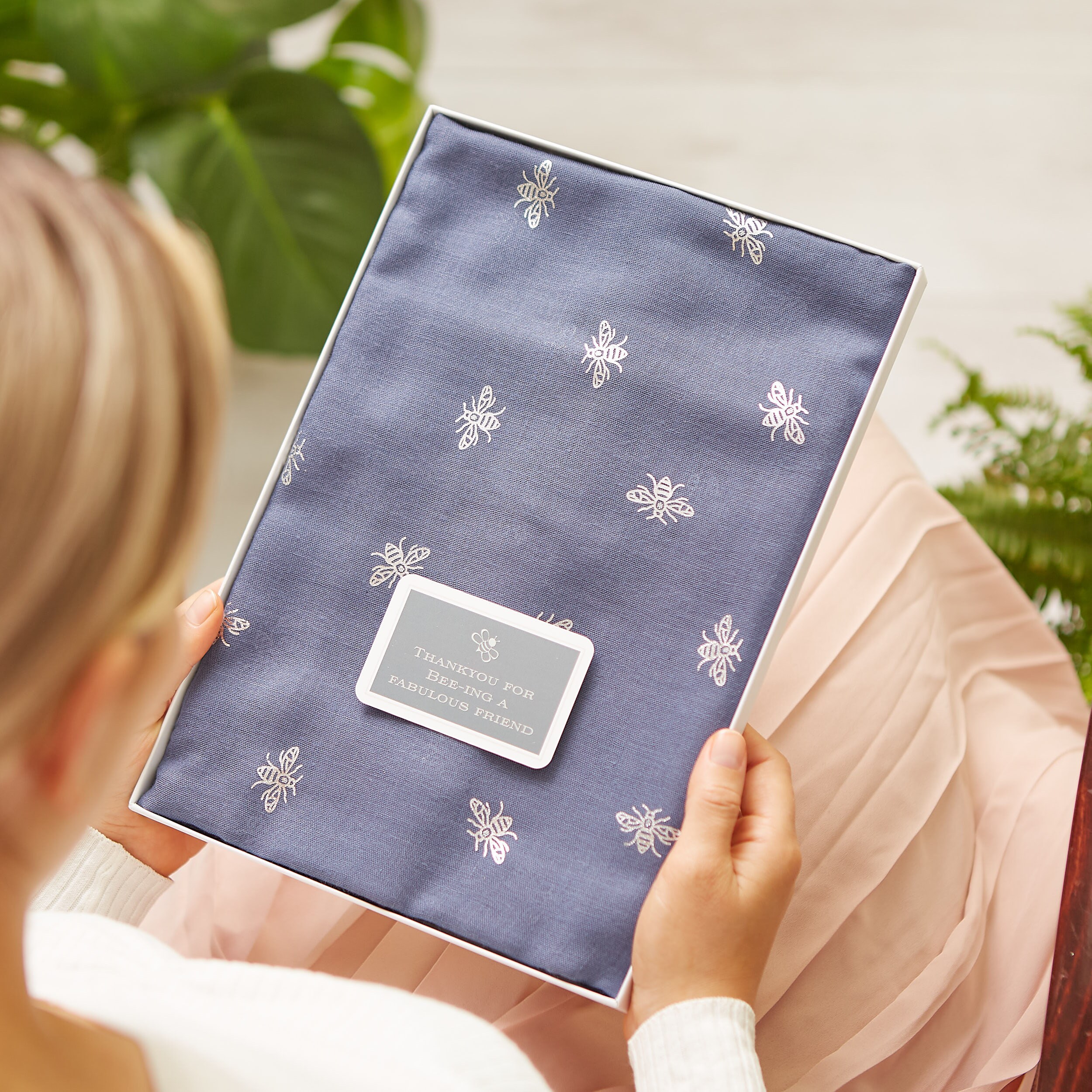 Metallic Silver Bee Scarf in Gift Box - Etsy