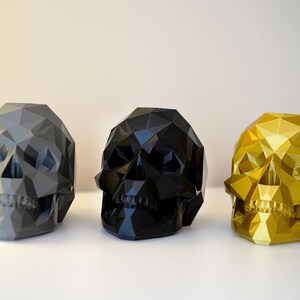 Custom Color Skull Money Box - Low Poly 3D Printed Gothic Room Decor - Etsy