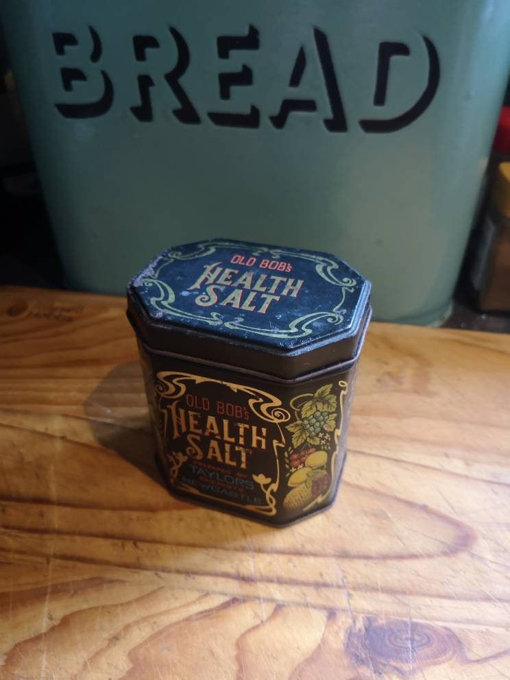 Vintage Old Bob's Health Salts Tin. Collectable Vintage Tin. Vintage ...