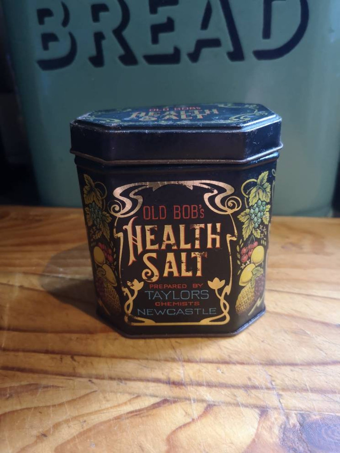 Vintage Old Bob's Health Salts Tin. Collectable Vintage Tin. Vintage ...
