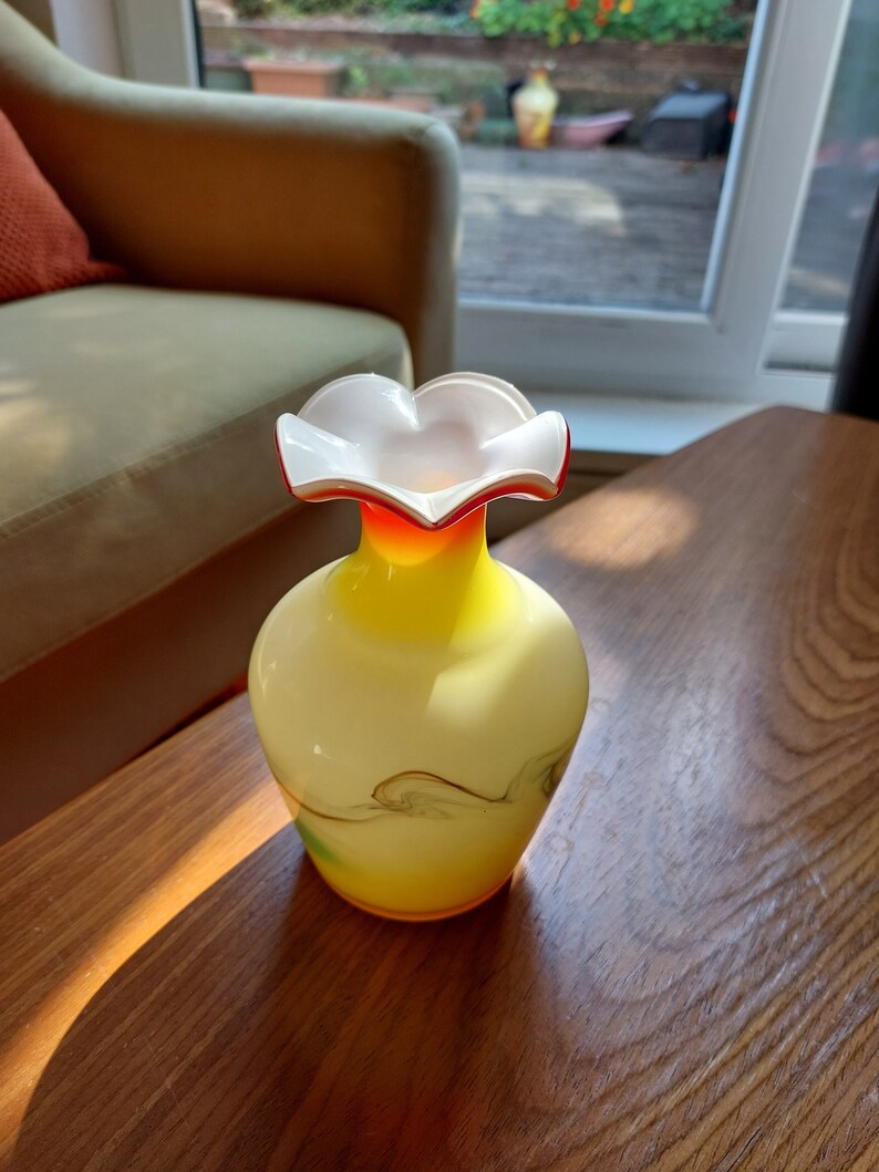 Mid-century Dalian Art Glass Vase. Vintage Glassware - Etsy